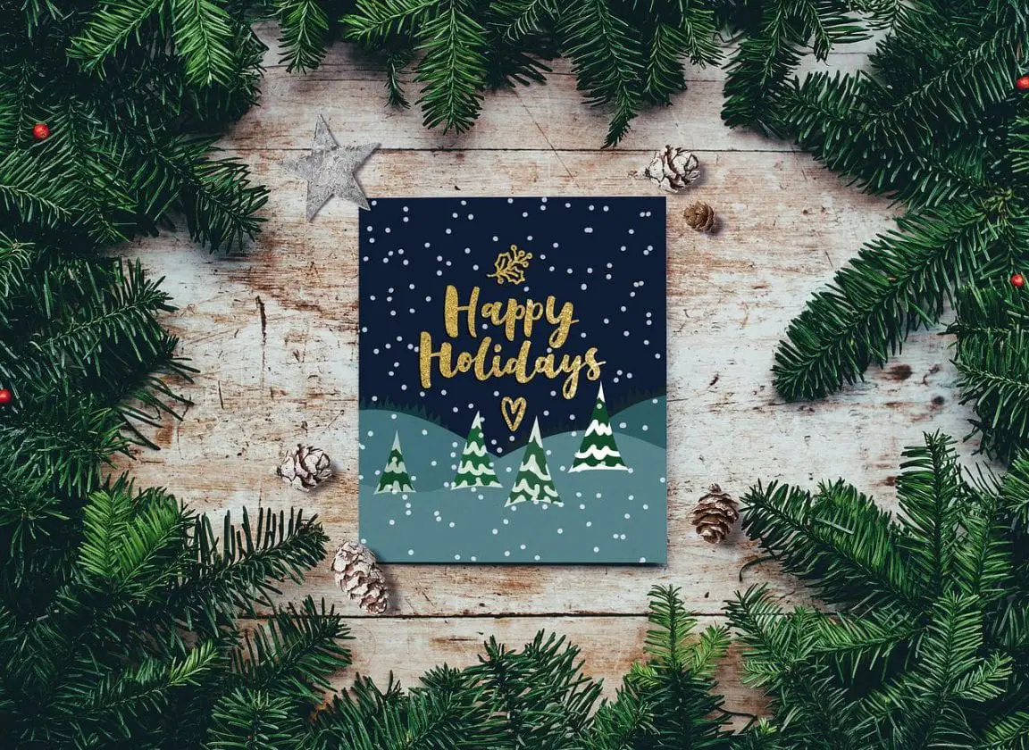Happy Holidays email templates to wish your customers professionally ...